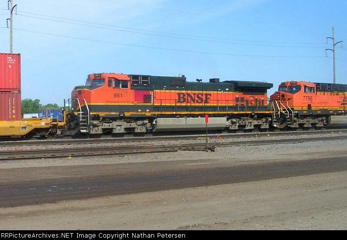 BNSF 961
